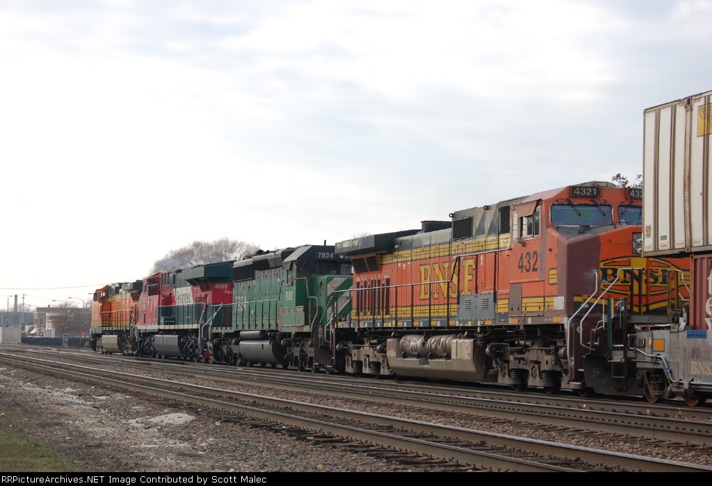 BNSF 5036, FXE 4696, FURX 7934 & BNSF 4321